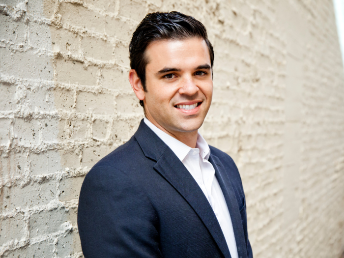 GOOD VS. BAD HEADSHOTS - Vancouver Academy of Dramatic Arts